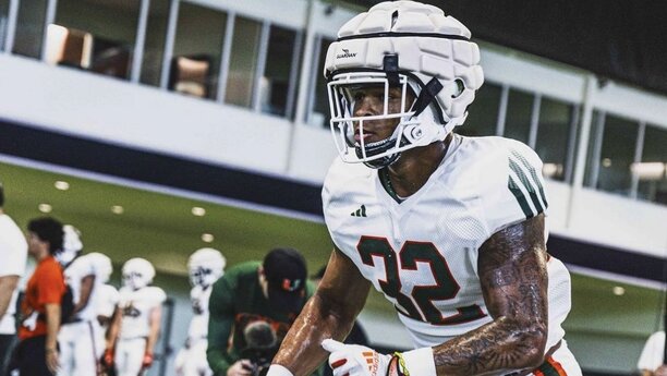 LB Raul Aguirre talks brotherhood, Madden and Cuban food | CanesInSight