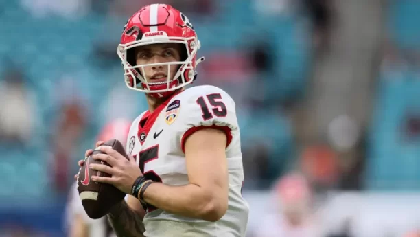 Carson Beck Will Not Throw In Spring Game Today; Will Officially Throw ...