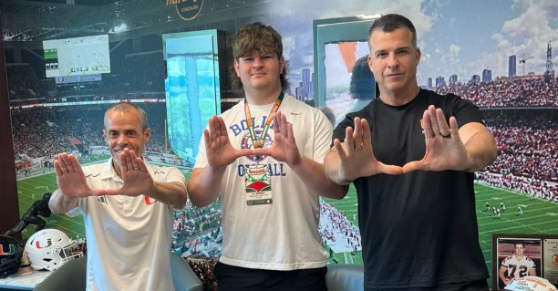 3-star Miami OL commit J.J. Sparks Talks After Official Visit To Miami ...